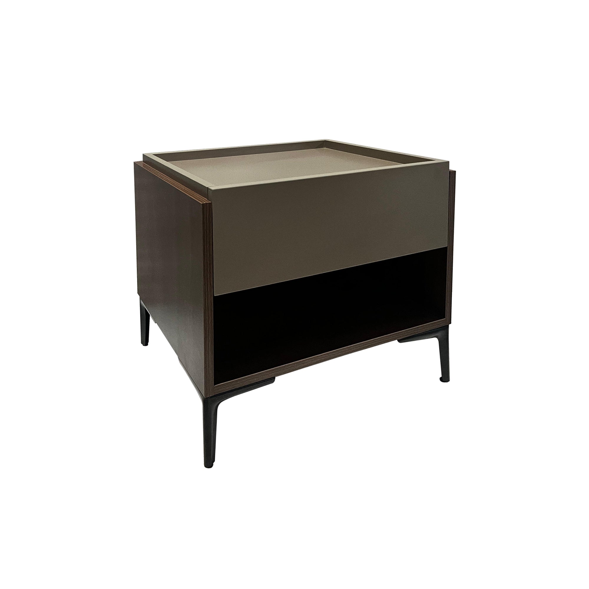 Kaelyn Bedside Table – Bay Window
